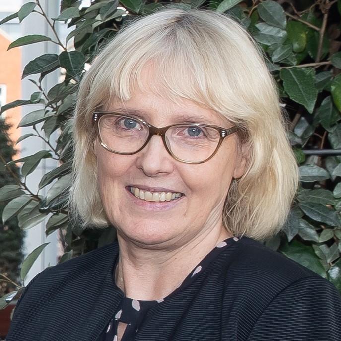 Maev-Ann Wren | ESRI